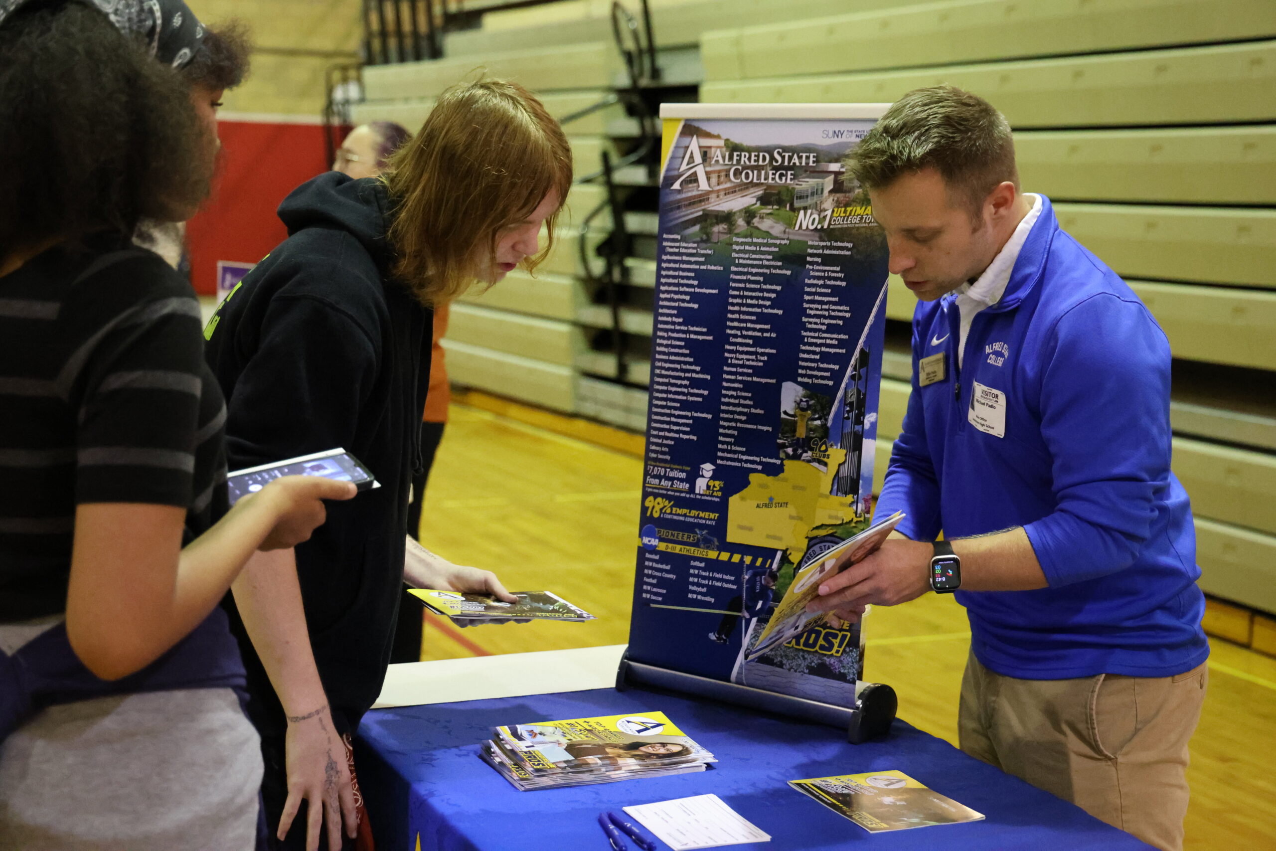 Staff Members Help JHS Students Prepare For College & Careers | News ...